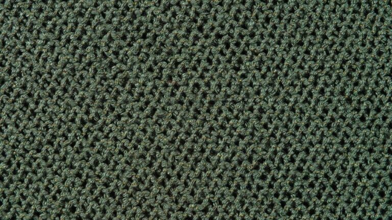 Acrylic Fabric Explained: Properties and Uses